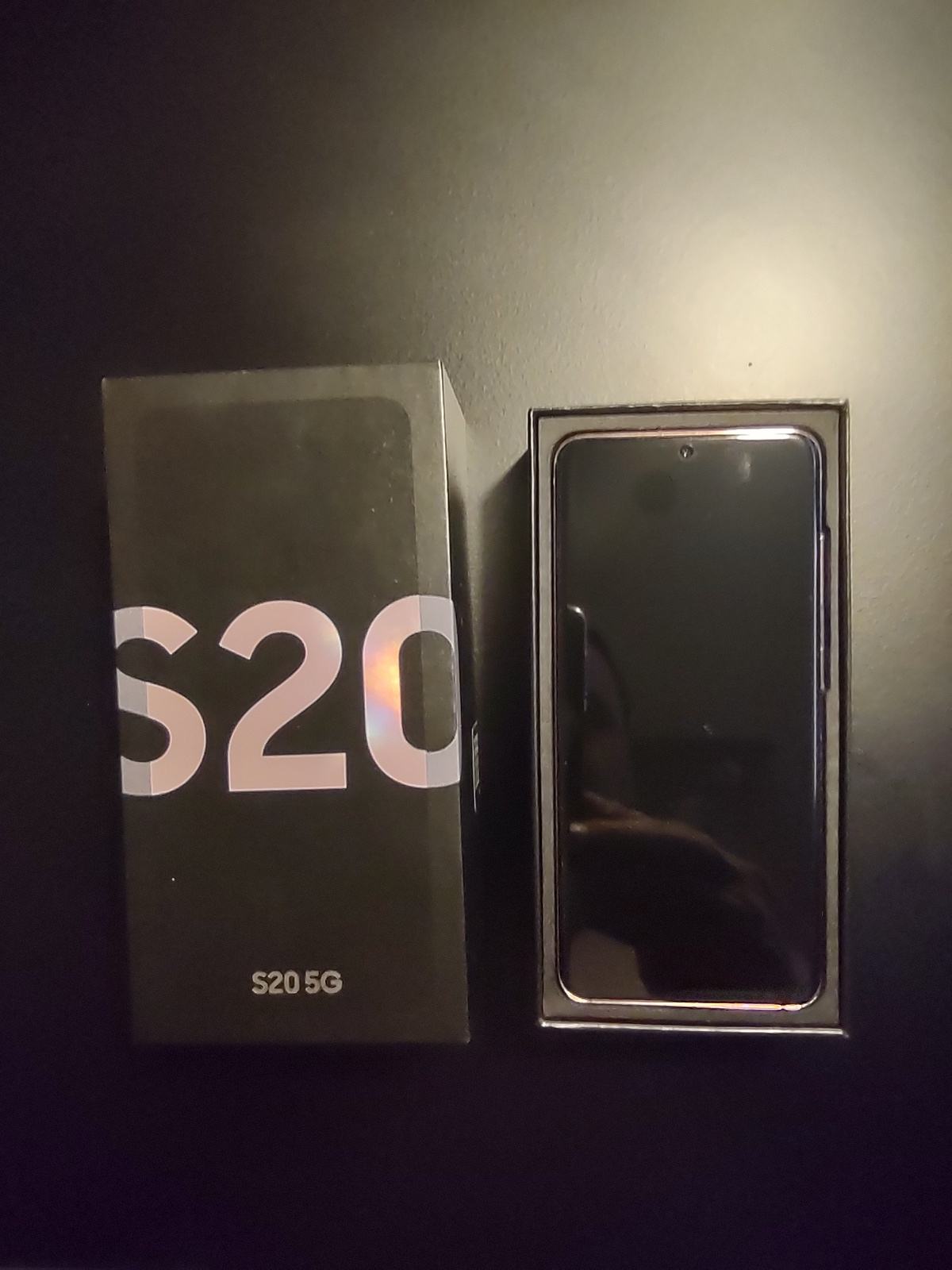 Samsung S20, 128 GB, 5G, Rozi