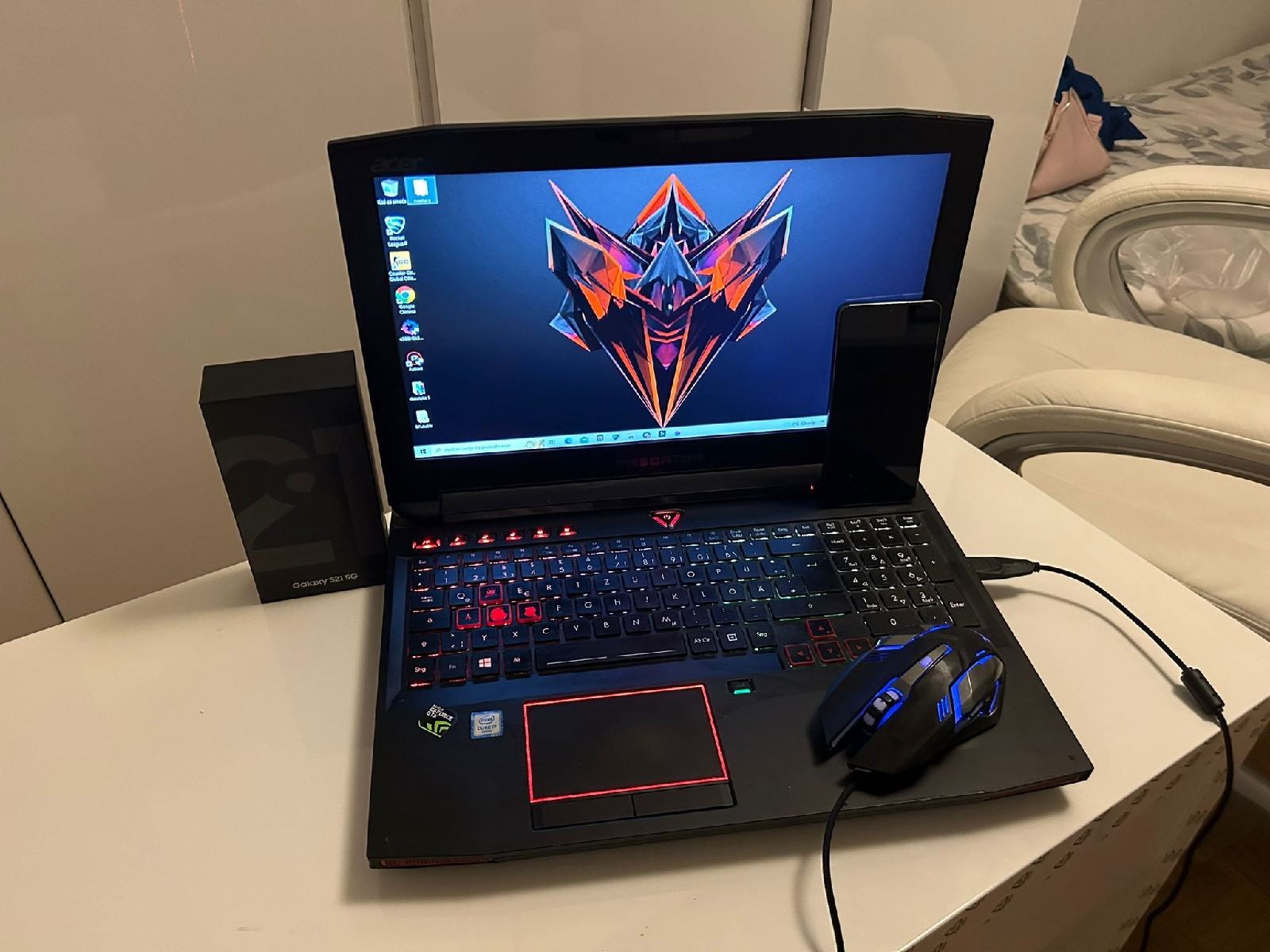 Samsung Galaxy s21 5G, Predator Gaming laptop, redmi note 10 5G NOV