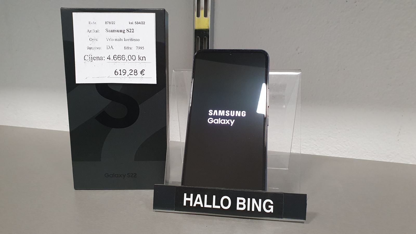 Samsung S22