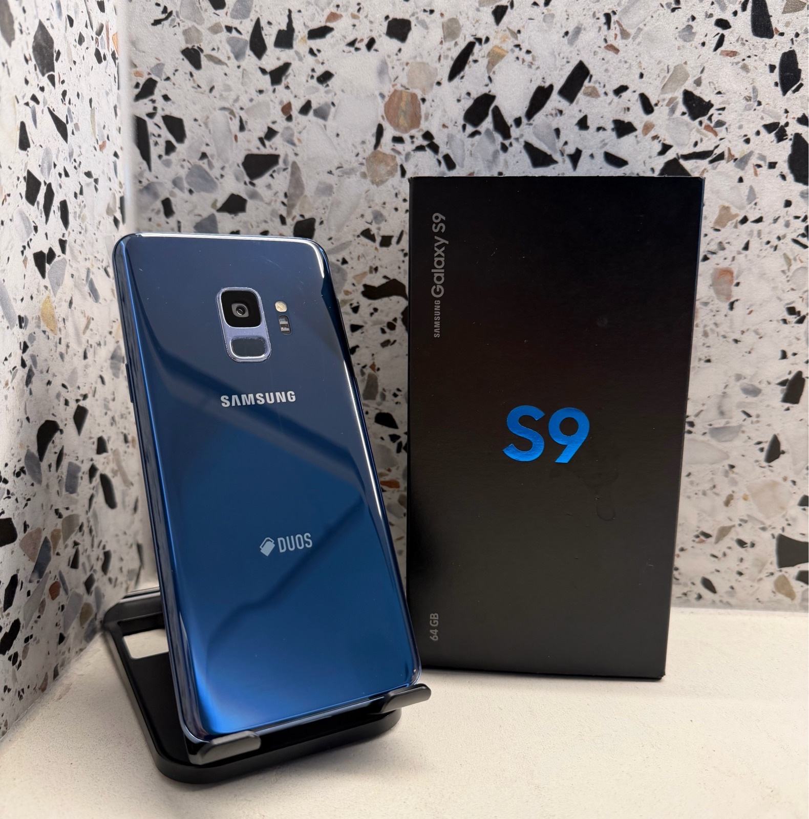 SAMSUNG GALAXY S9 BLUE!!! + 25W SAMSUNG CHARGER + DOSTAVA