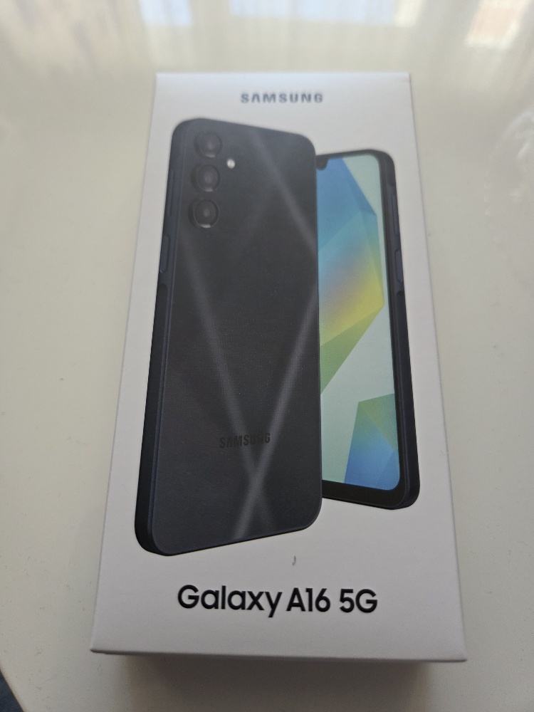 Galaxy A16 5G EE blue black