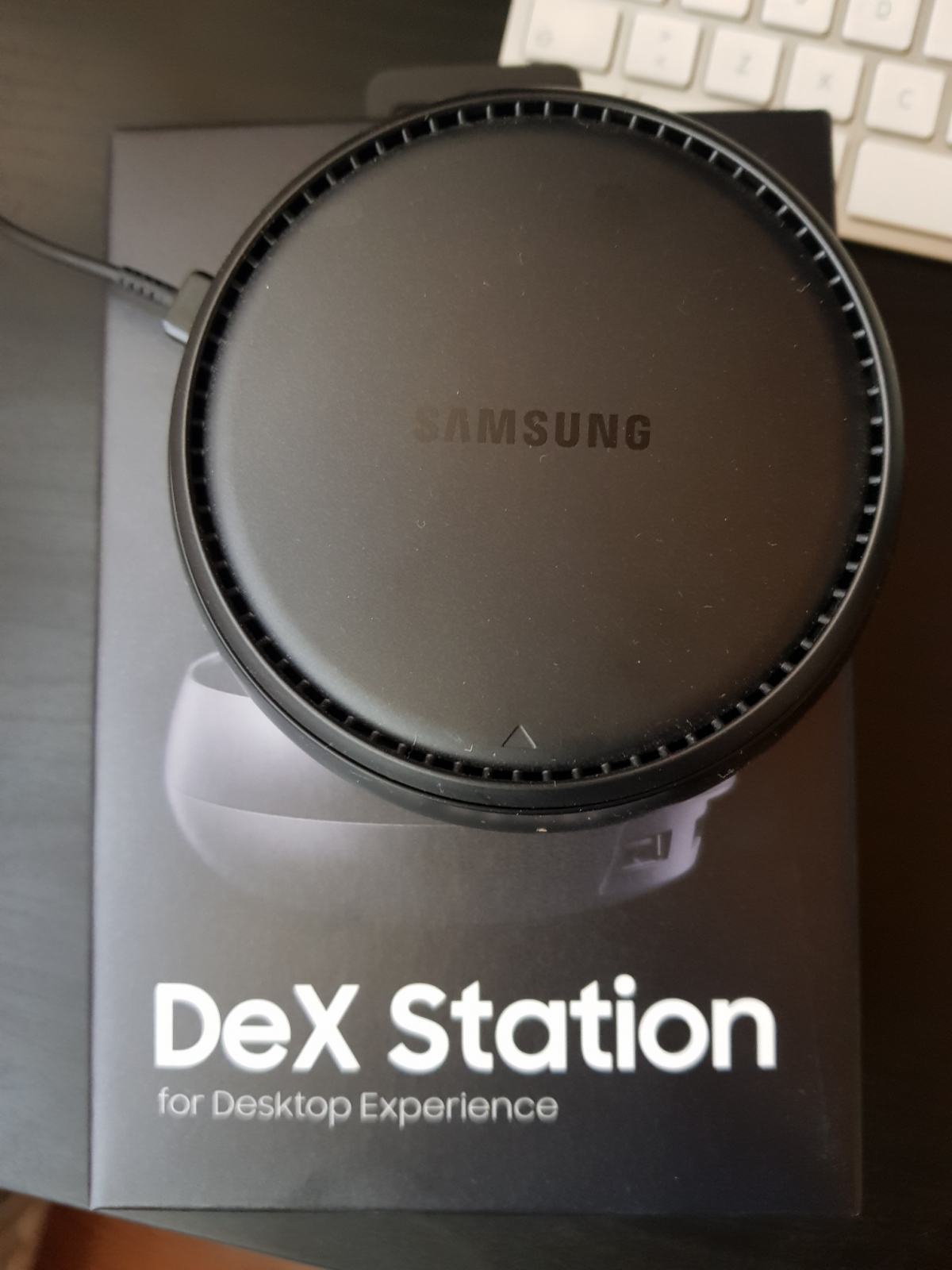 SAMSUNG DEX STATION kupljeno 18.09.17.