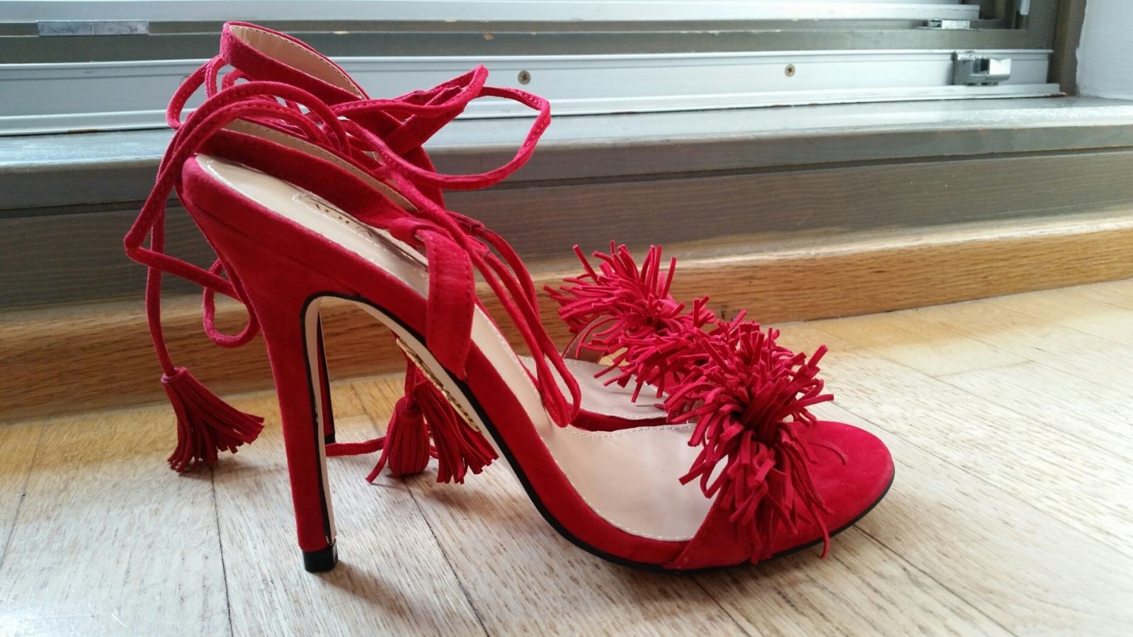 Nove crvene Aquazzura kožne sandale, broj 37