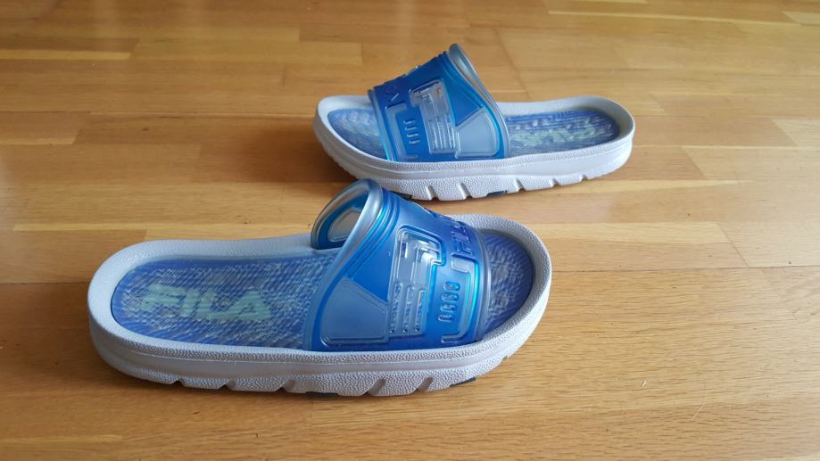 Fila papuce br 37