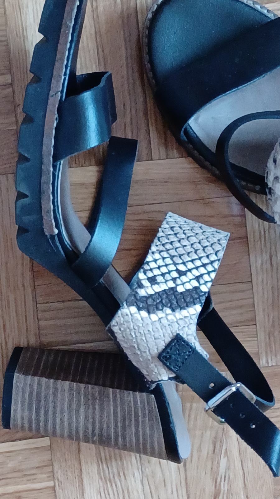 Kožne sandale Mass, vel. 39