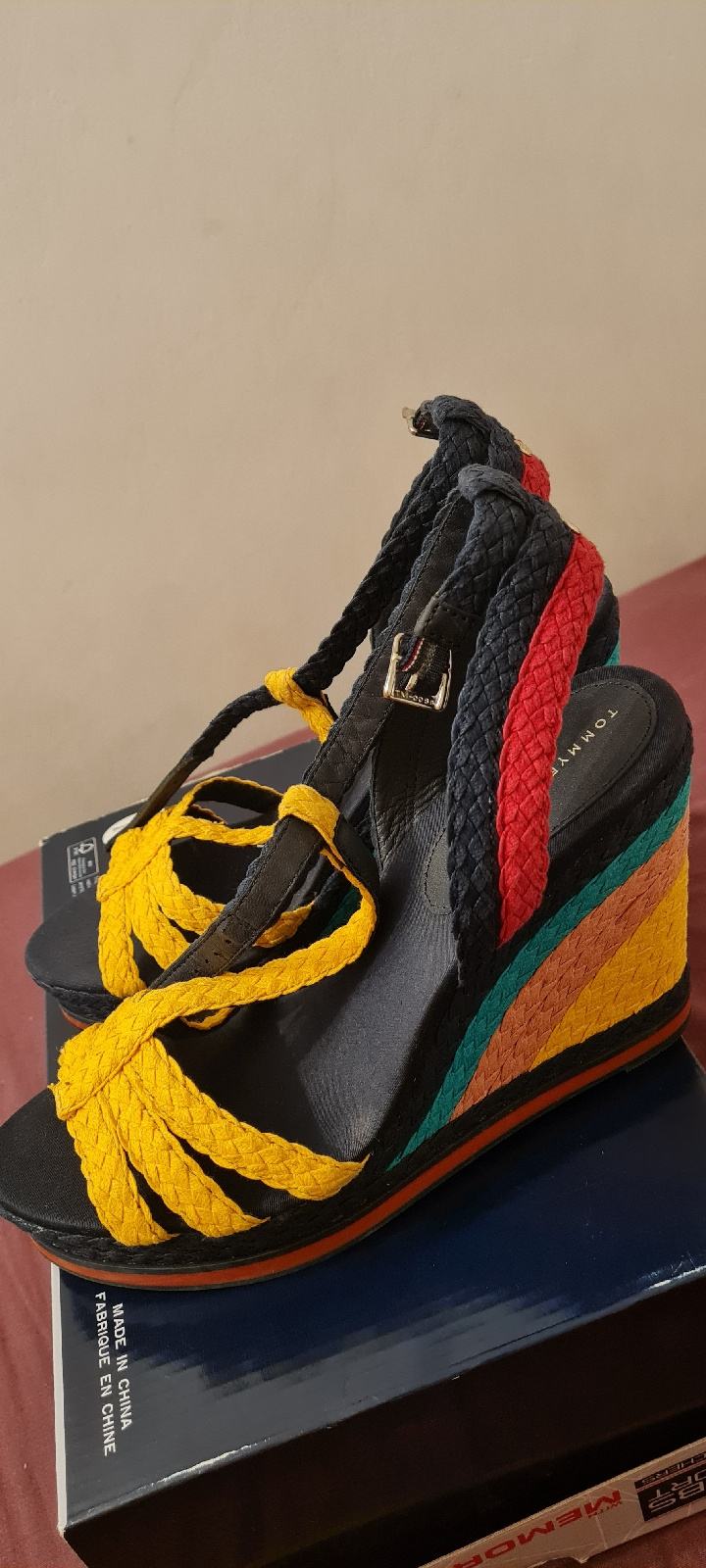 Ljetne sandale, Tommy Hillfiger