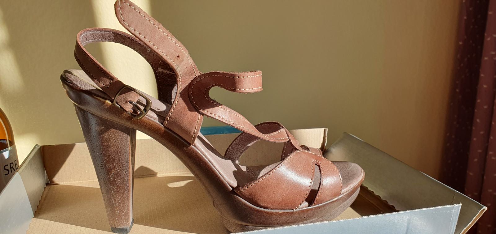 Rizzoli kožne sandale br. 41, NOVO!