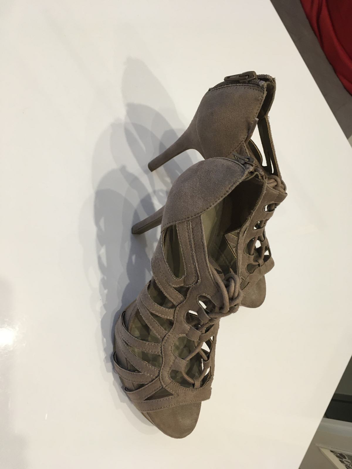 Svečane velur sandale Catwalk