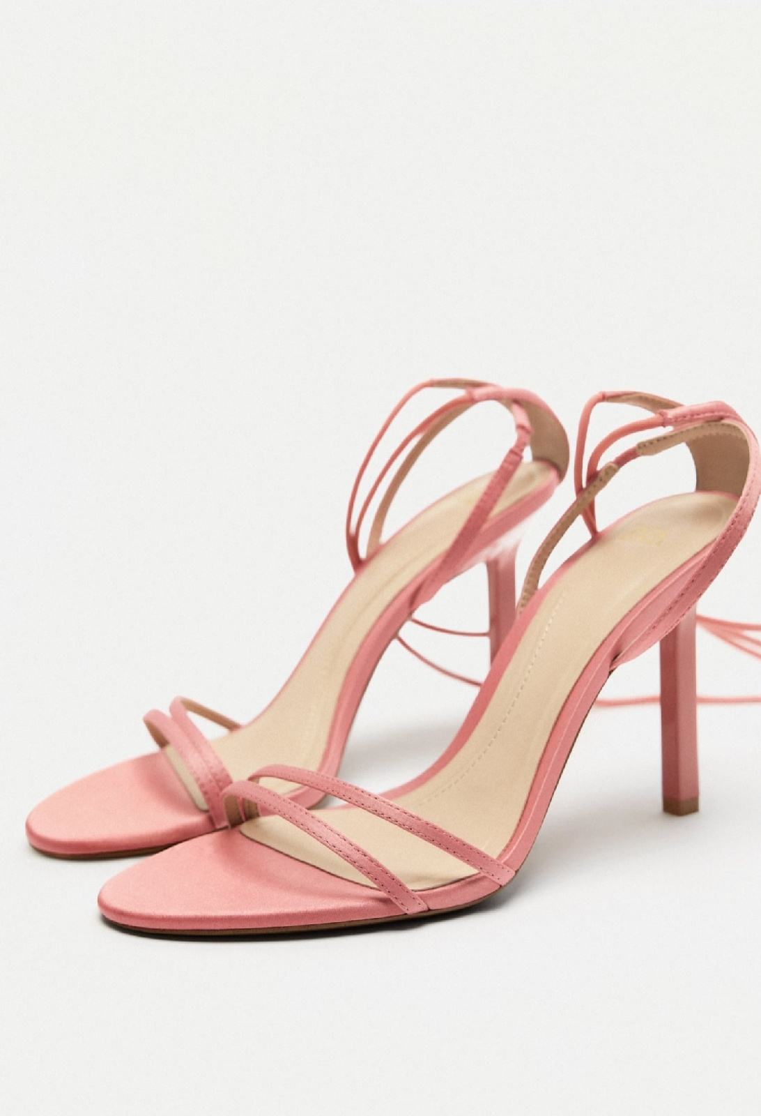 NOVE Zara sandale br.40