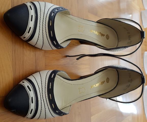 Ženske sandale ALPINA, br. 39, koža