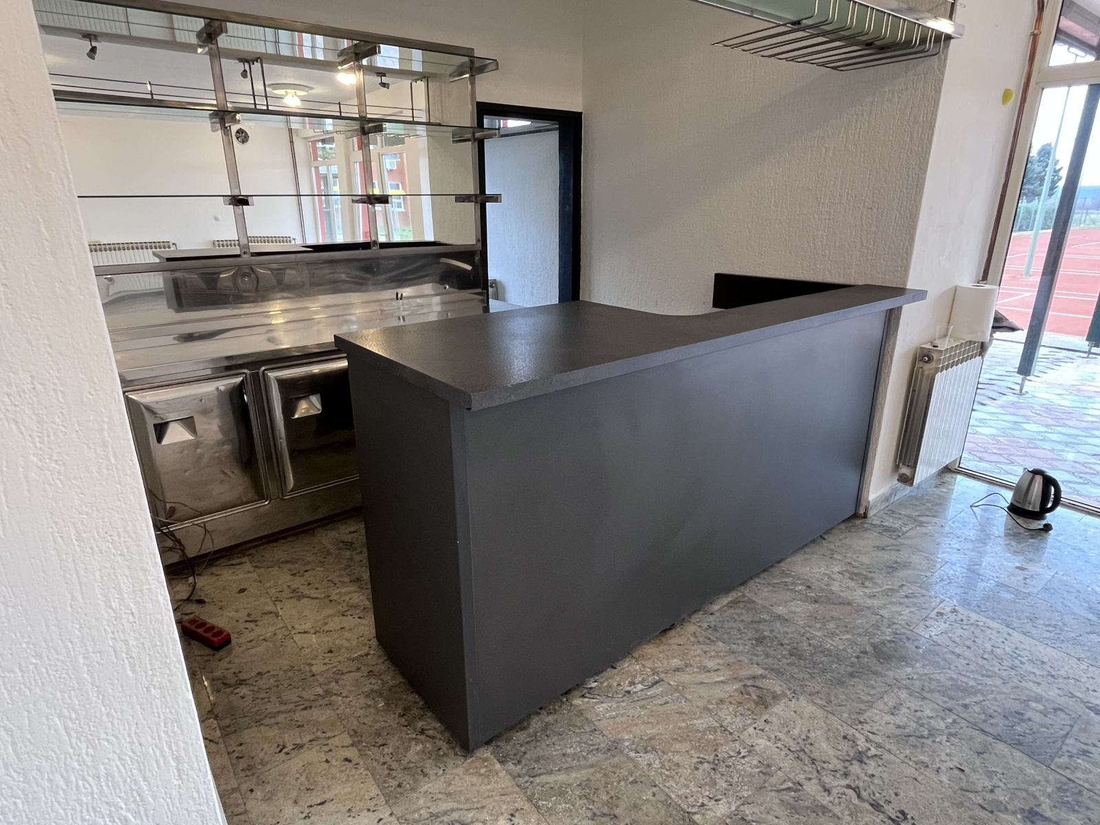 ŠANK + RASHLADNI RETRO PULT + INOX POLICE