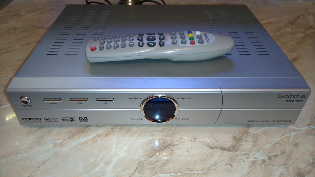 Digitalni satelitski prijamnik resiver DIGISTAR DSR 5220