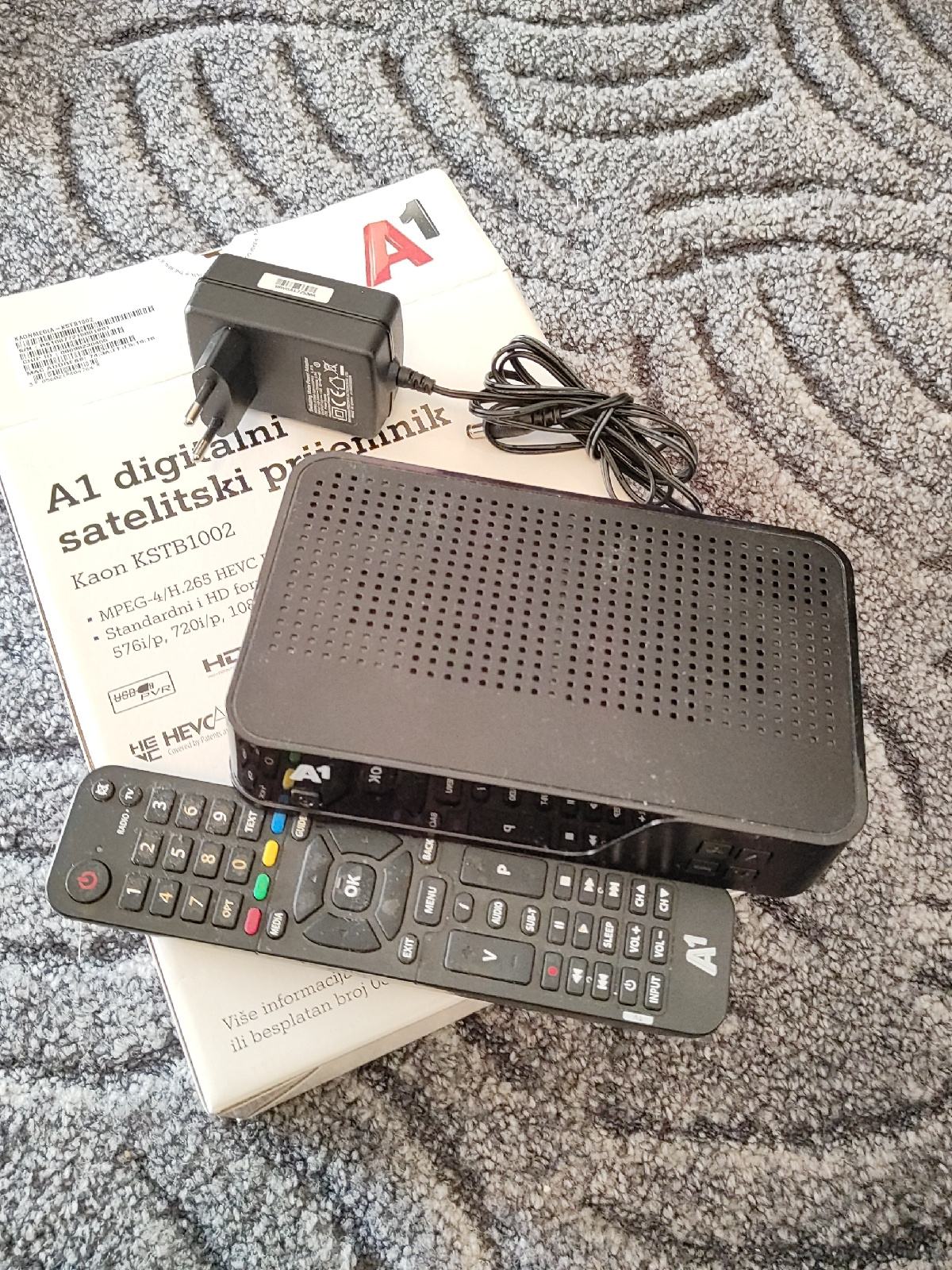 KAON KSTB 1002 satelitski receiver prijemnik A1 prekinut ugovor