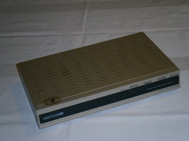 Satelitski receiver NEOTION BOX sa RS-232 ( riciver reciver )