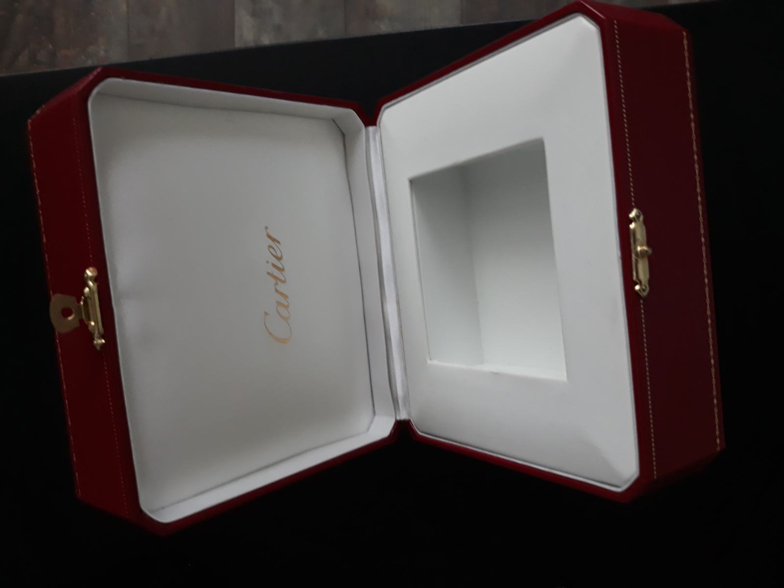 Kutija za sat Cartier