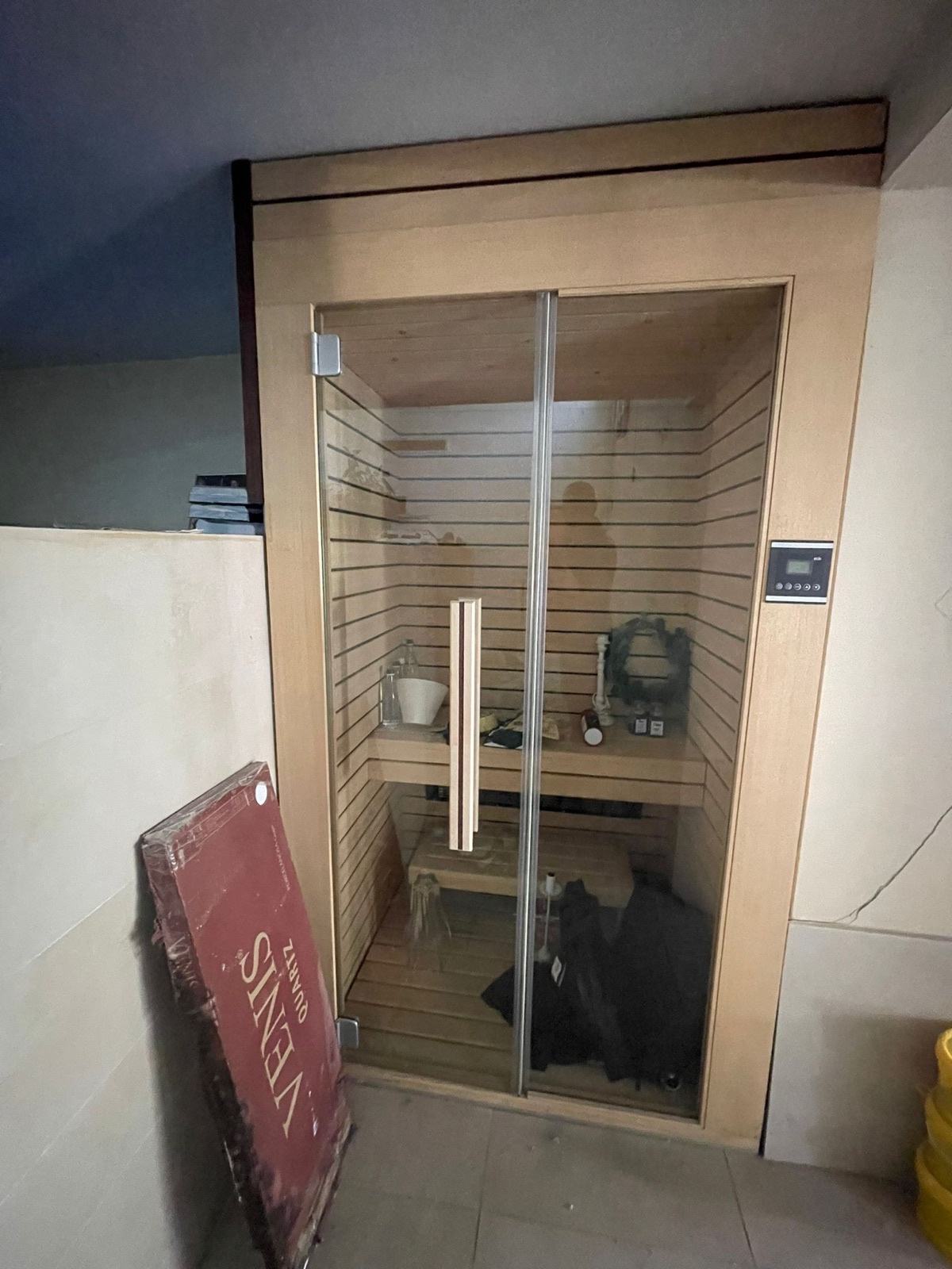 EOS InfraTec Premium sauna