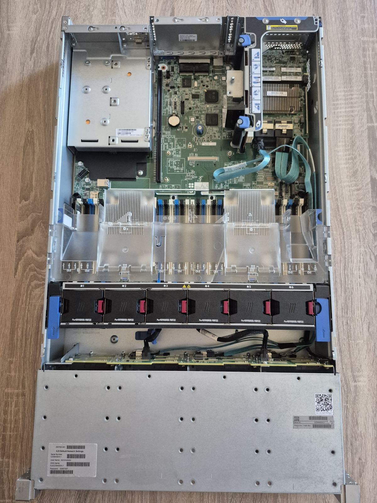 HPE DL380 Gen9 server