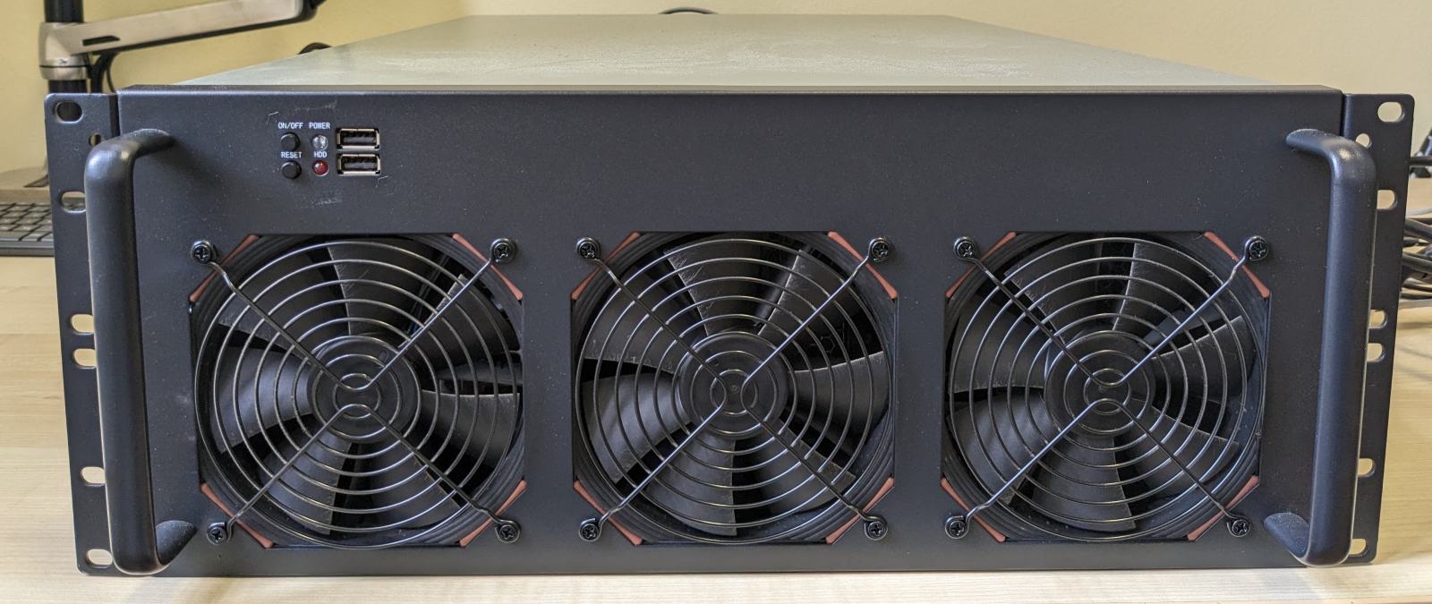 Rendering server / Mining rig