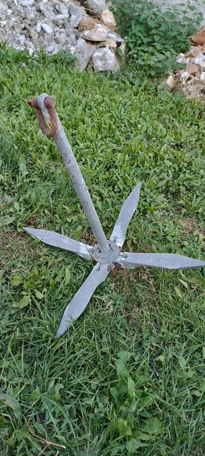 Sidro mačak sklopivo 7,5 kg