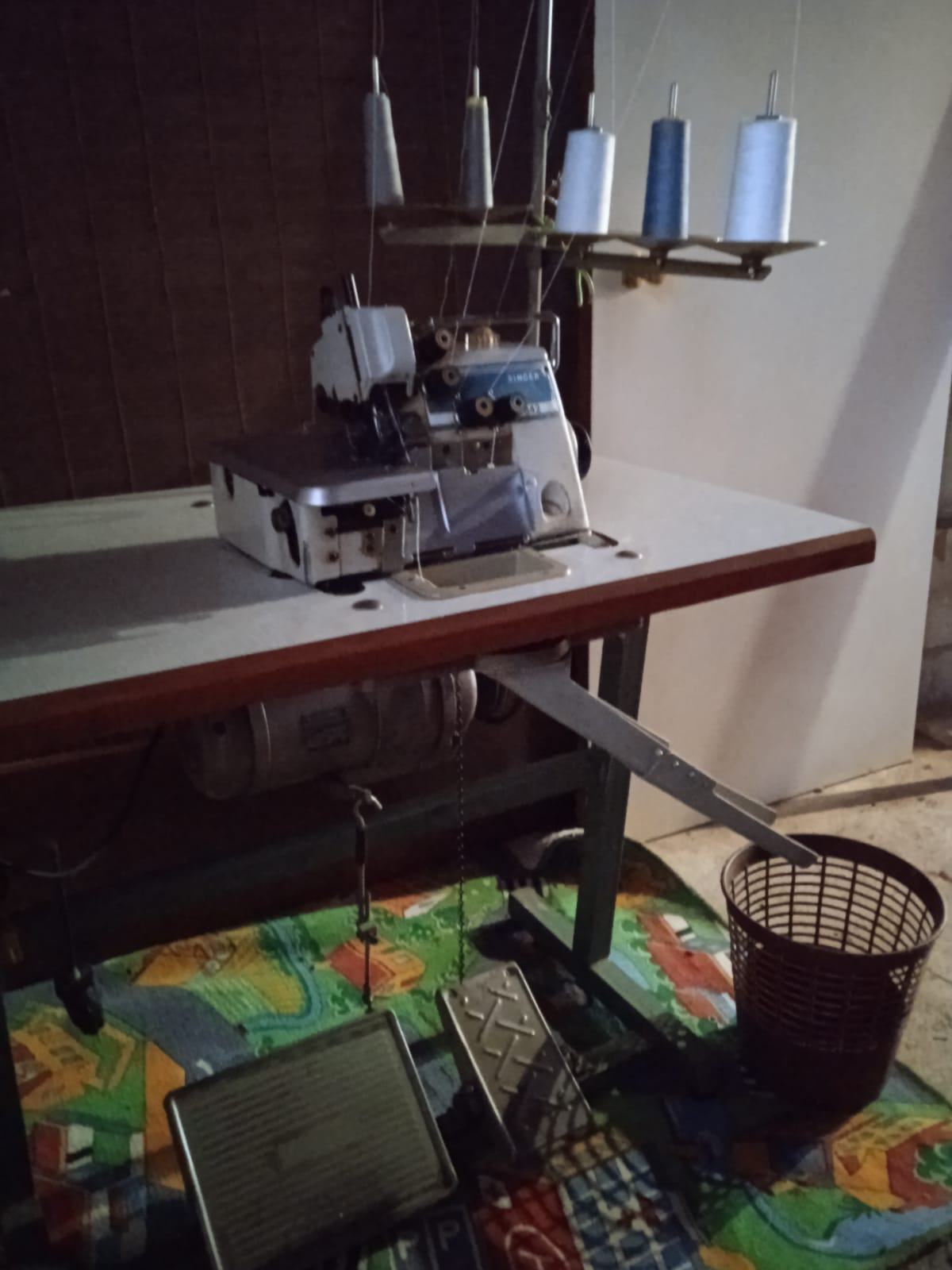 ENDLERICA SINGER 842 industrijska