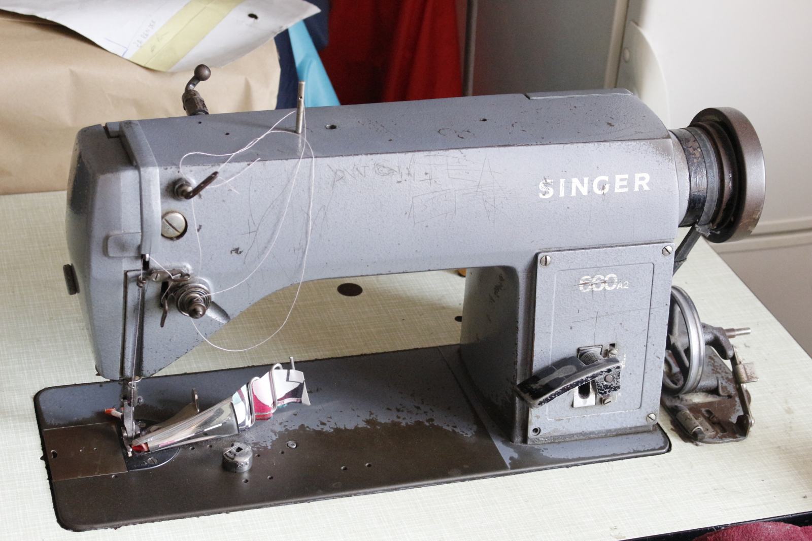 Singer 660 A2 šivača mašina (šteperica)