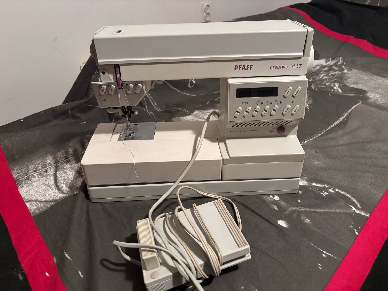 Šivaća mašina Pfaff Creative 1467