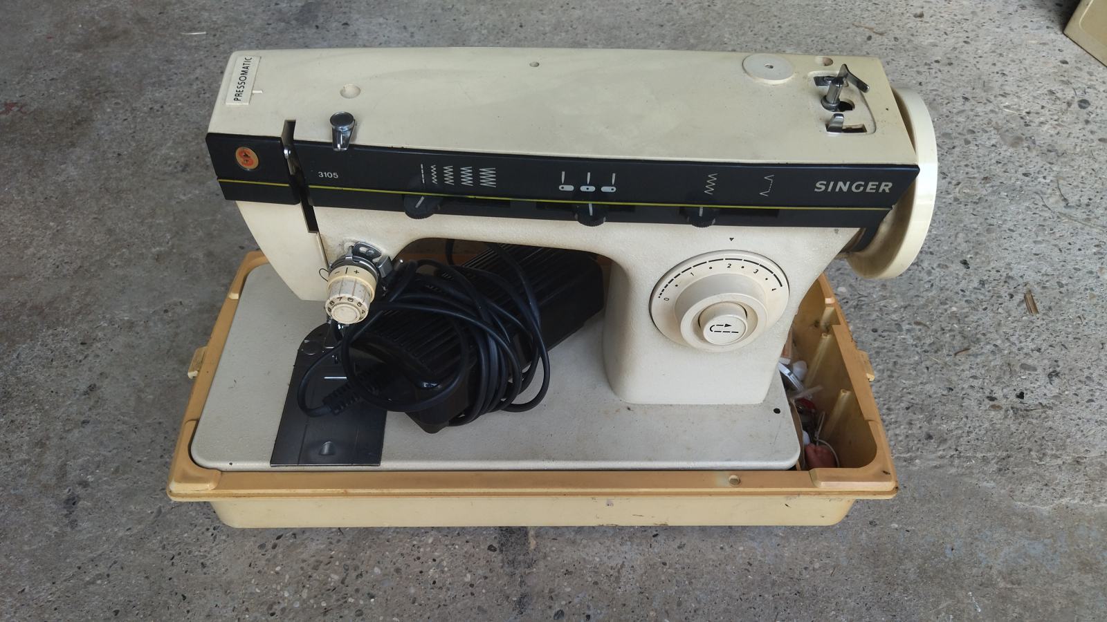 Šivaća mašina Singer 3105 pressomatic