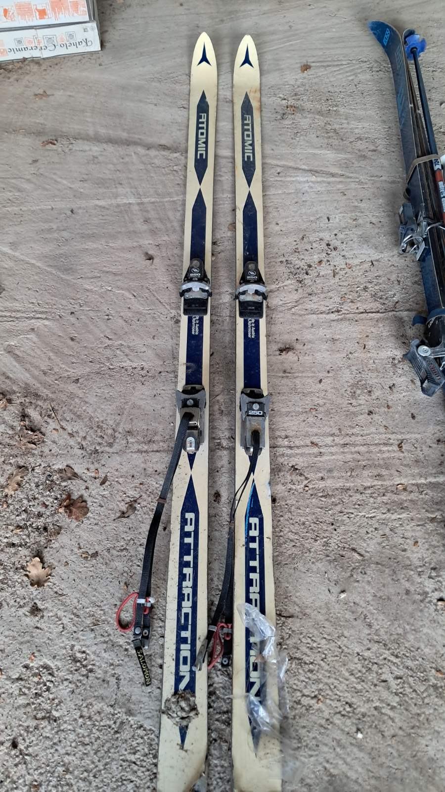 Atomic Attraction 250