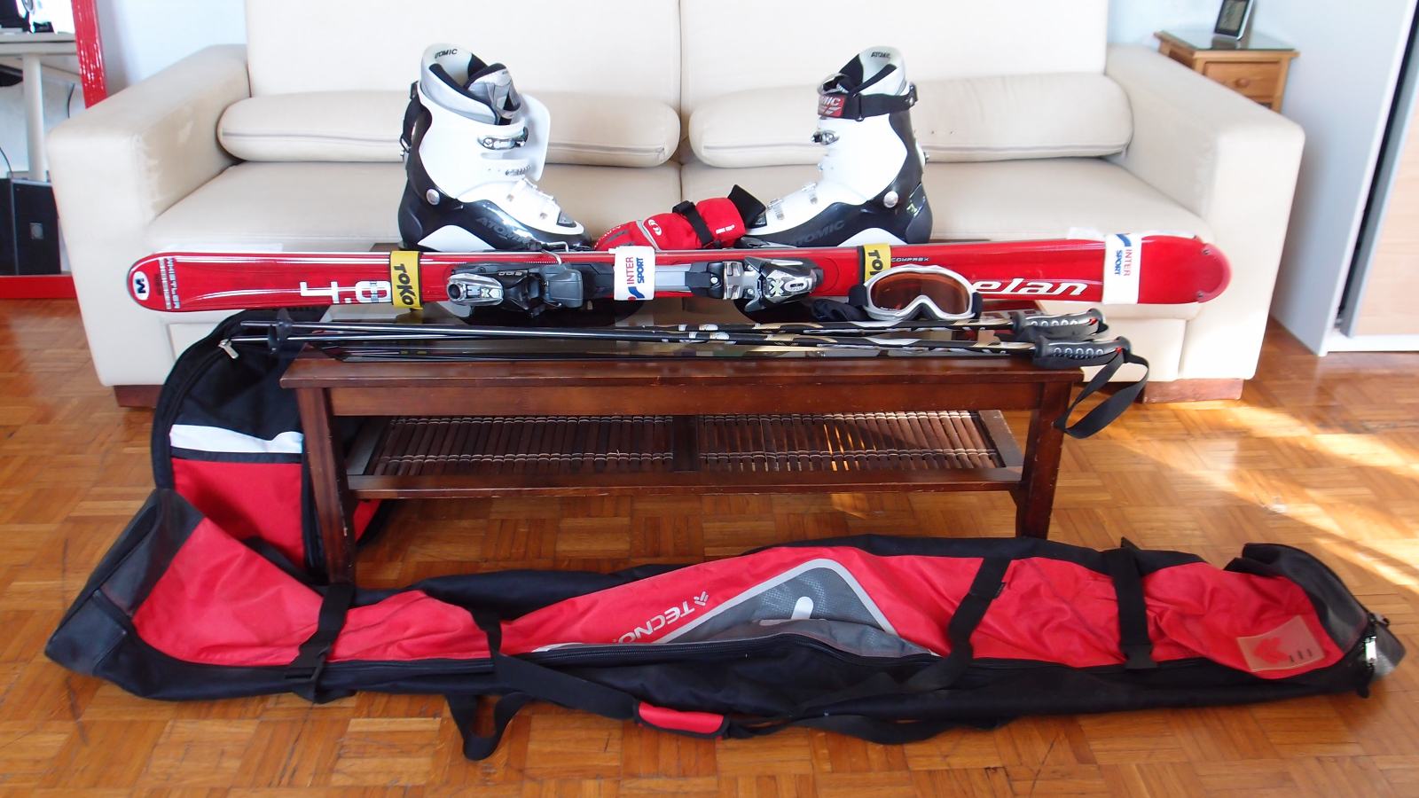 Skije Elan 168, Pancerice 44 Atomic, Naočale Briko, Vezovi Marker