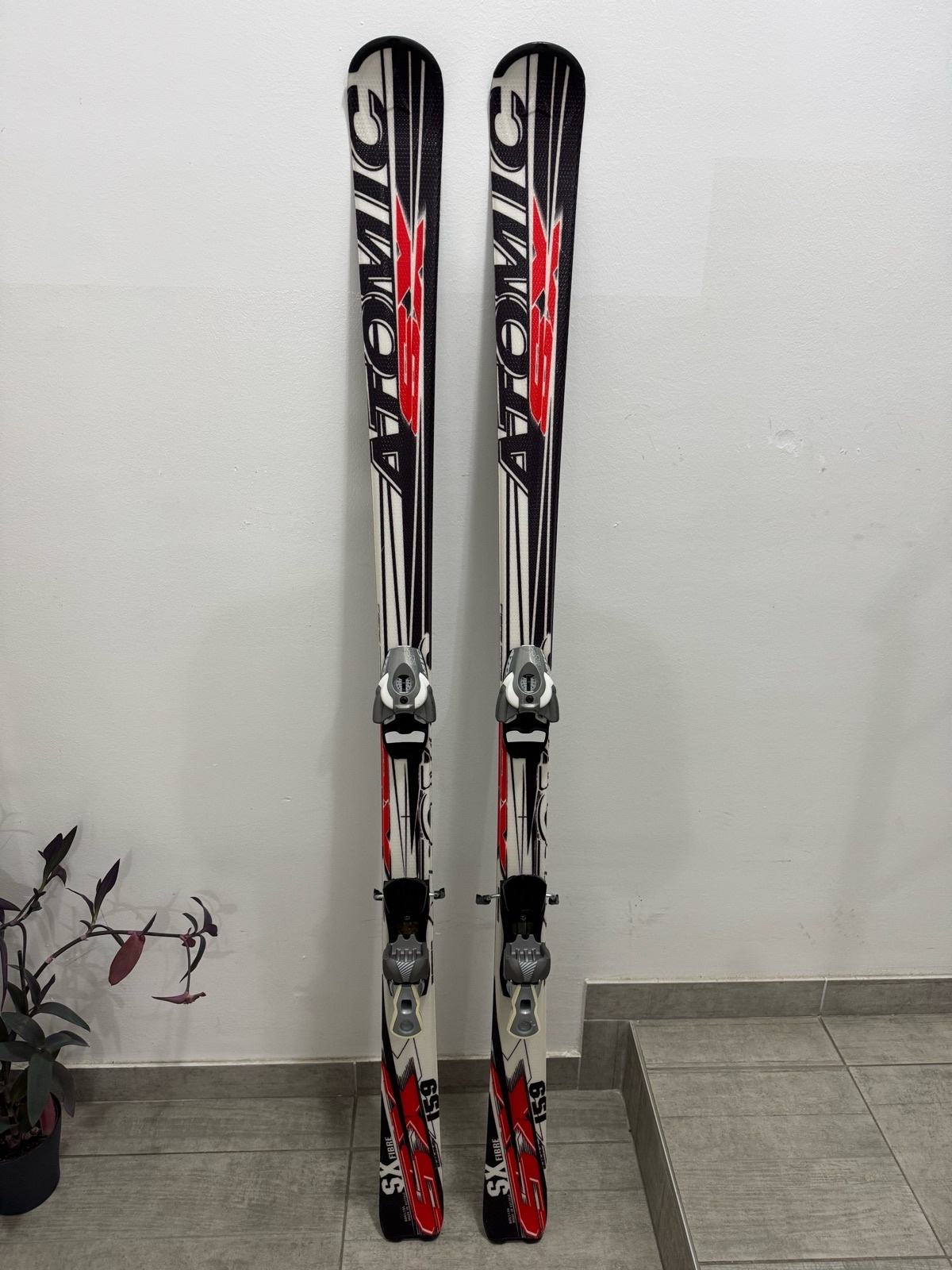 Skije Atomic 159 cm