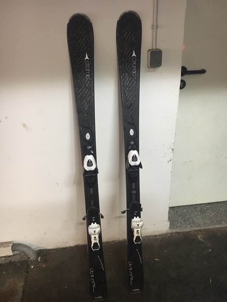 Skije Atomic CLOUD 9