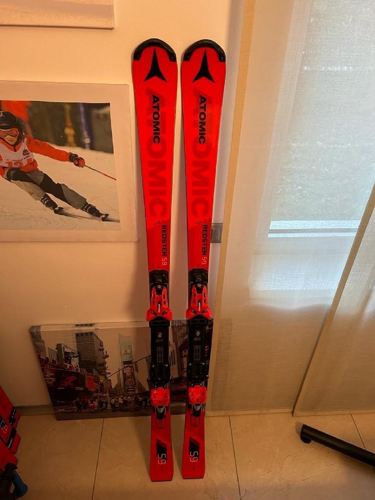 skije atomic redstar slalom