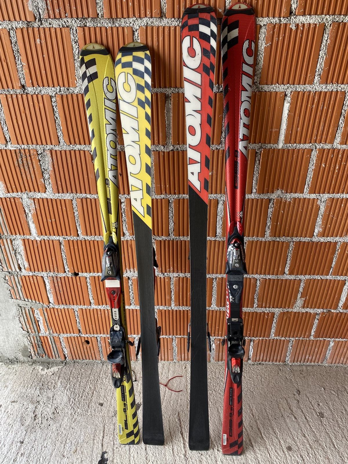 Skije Atomic