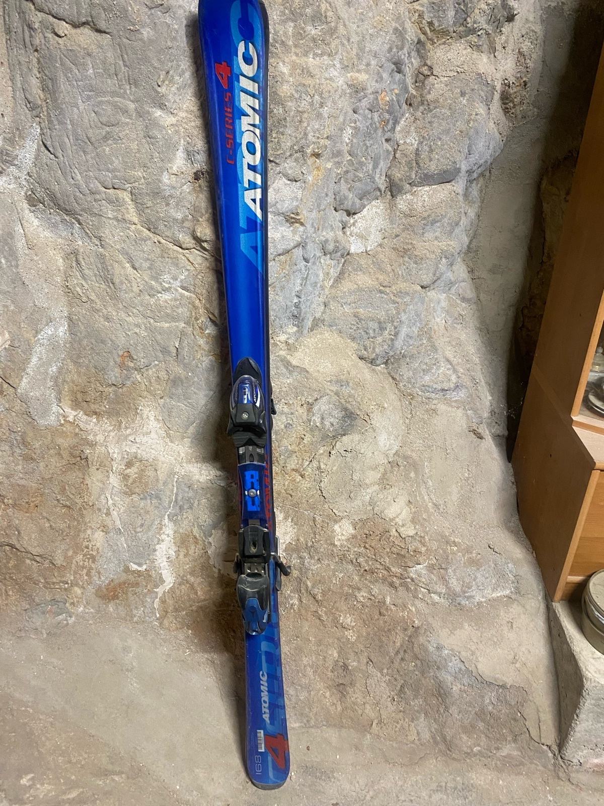 Skije atomic