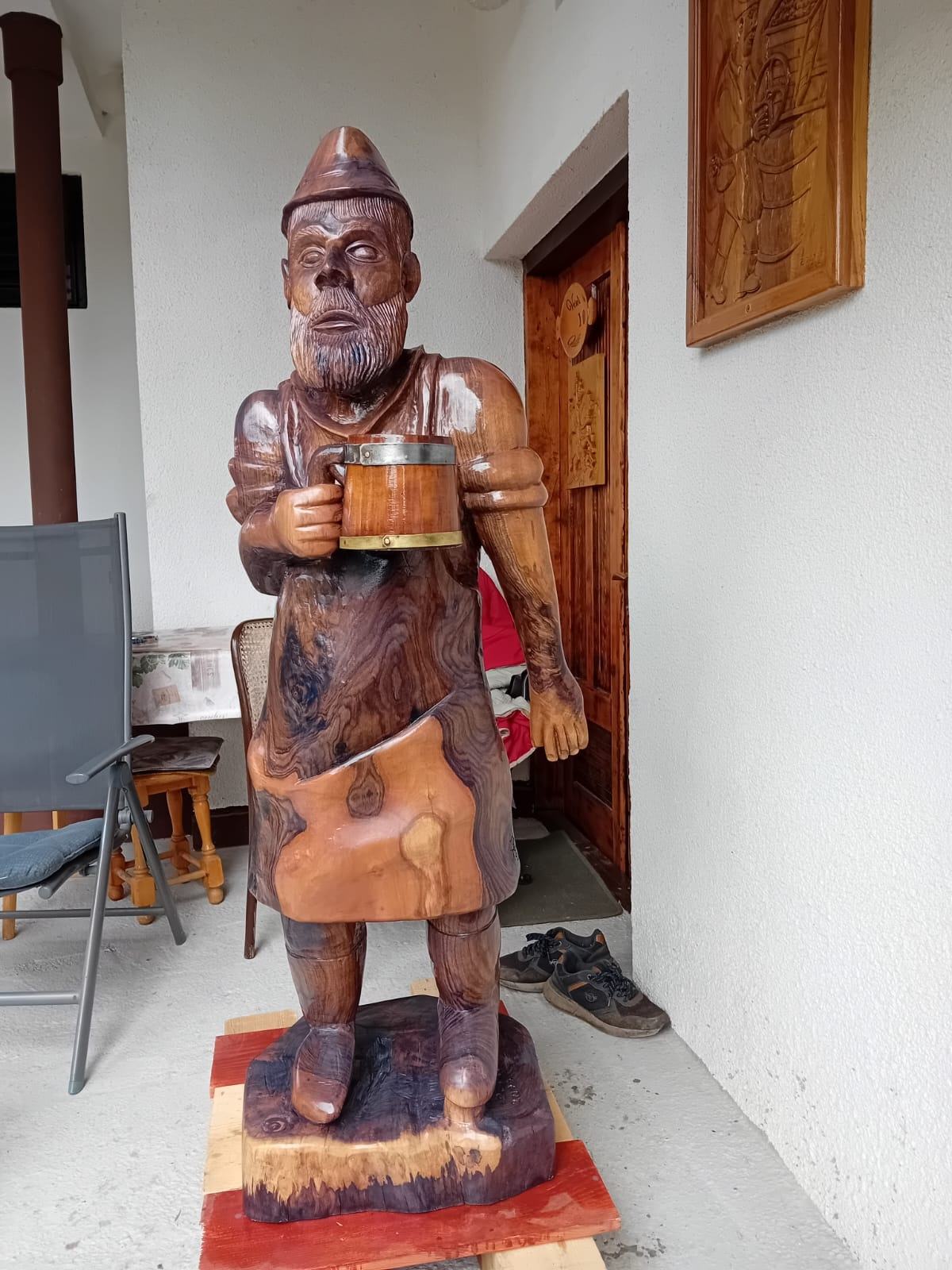 Drvena skulptura Sveti Martin