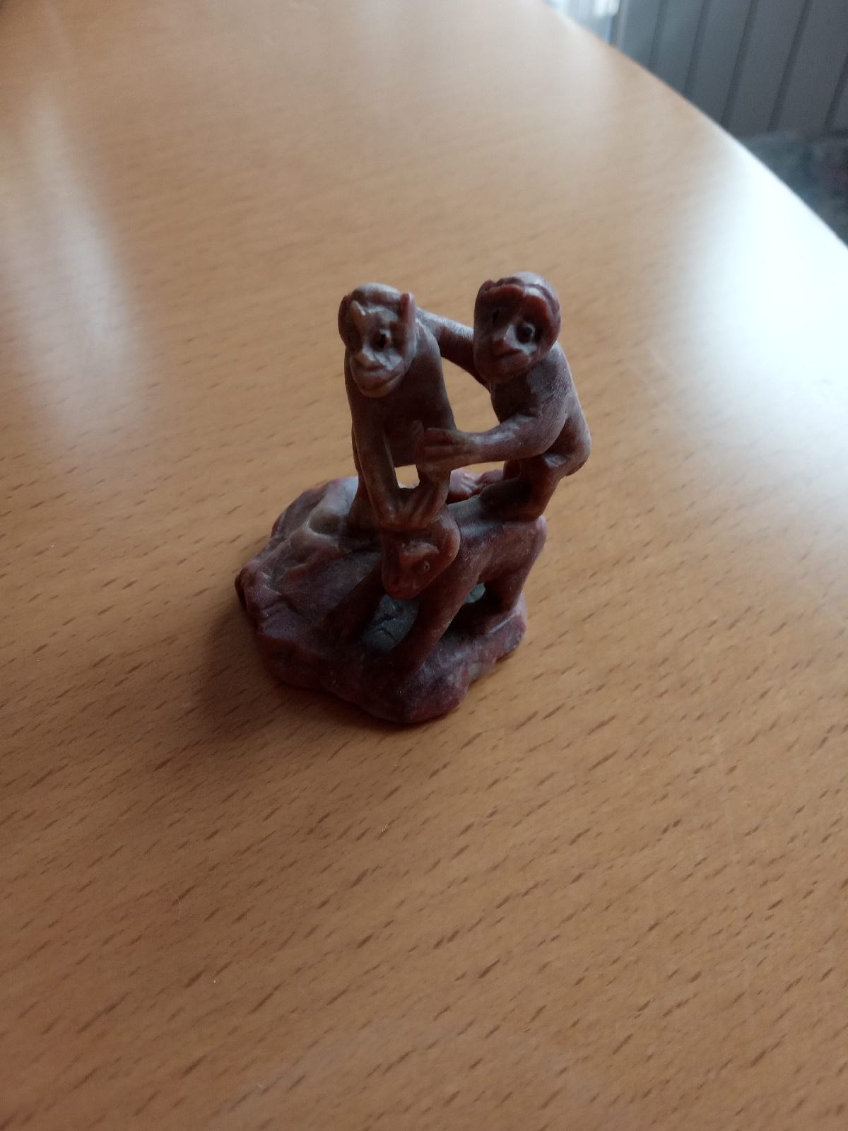 mala figurica tri majmuna