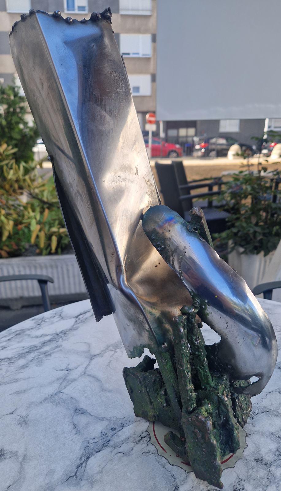 Odlična skulptura , potpis, 1992.