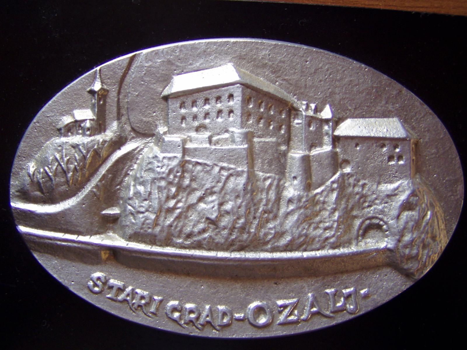 Ozalj stari grad - plaketa