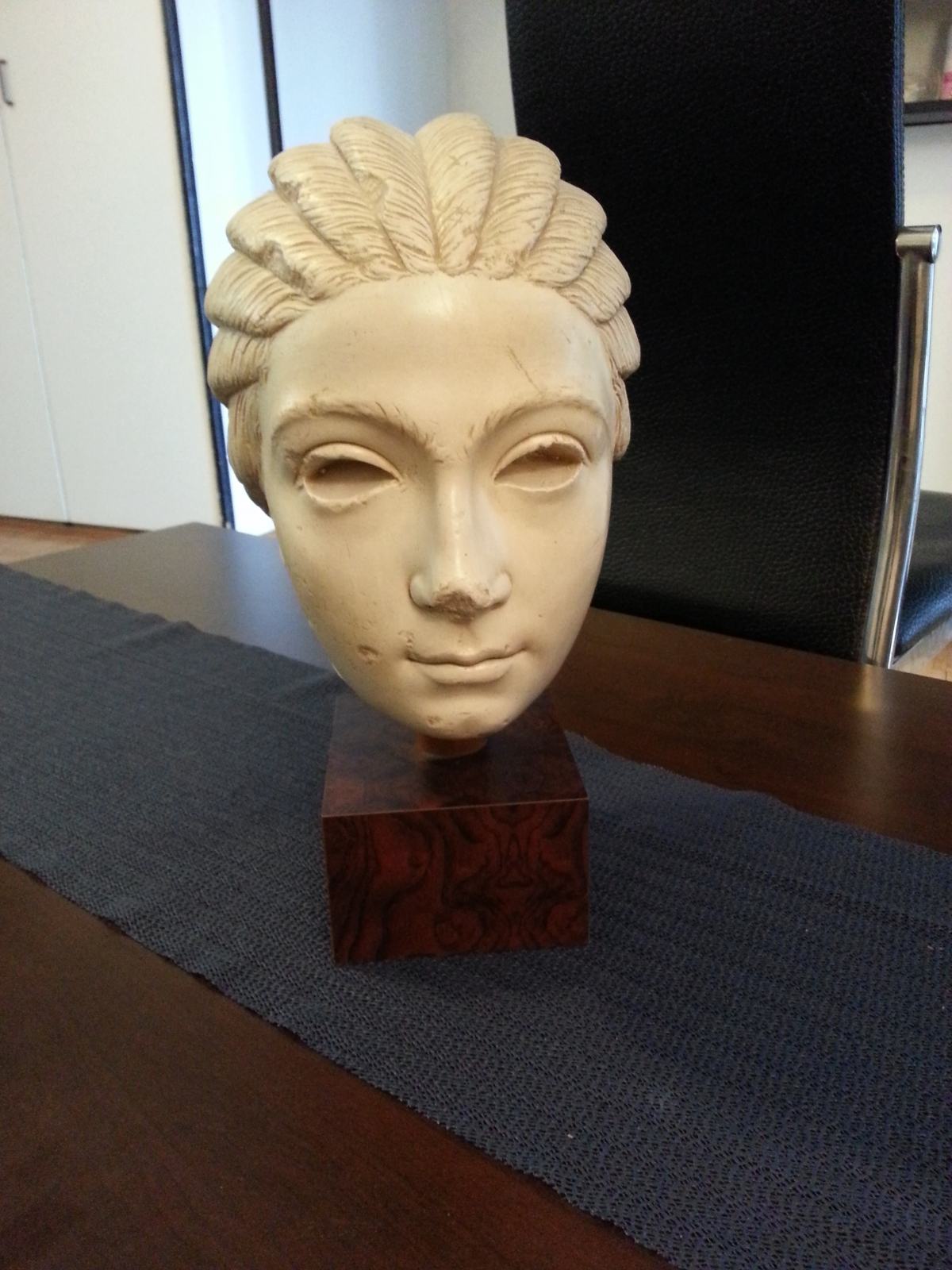 Solinjanka, bijeli mramor