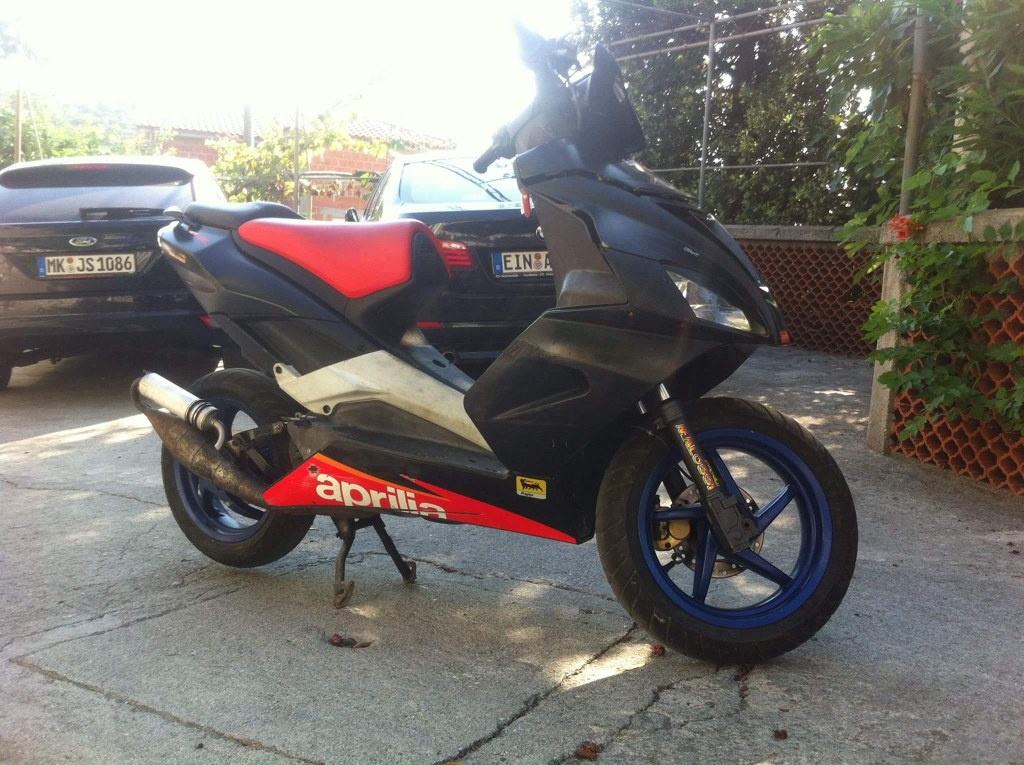 Aprilia SR 50 (70) 70 cm3, 2008 god.
