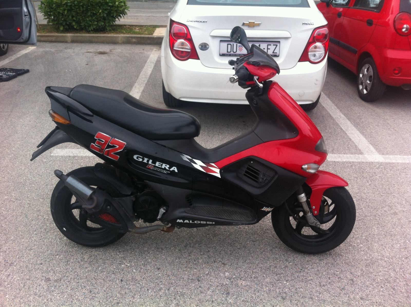 Gilera Runner 50 Racing Replica 50 cm3, 2004 god.
