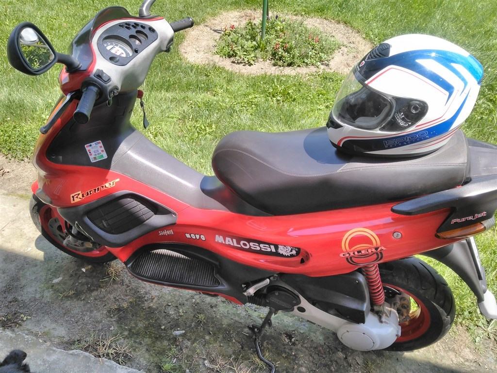 Gilera runner pure jet 50 cm3, 2003 god.