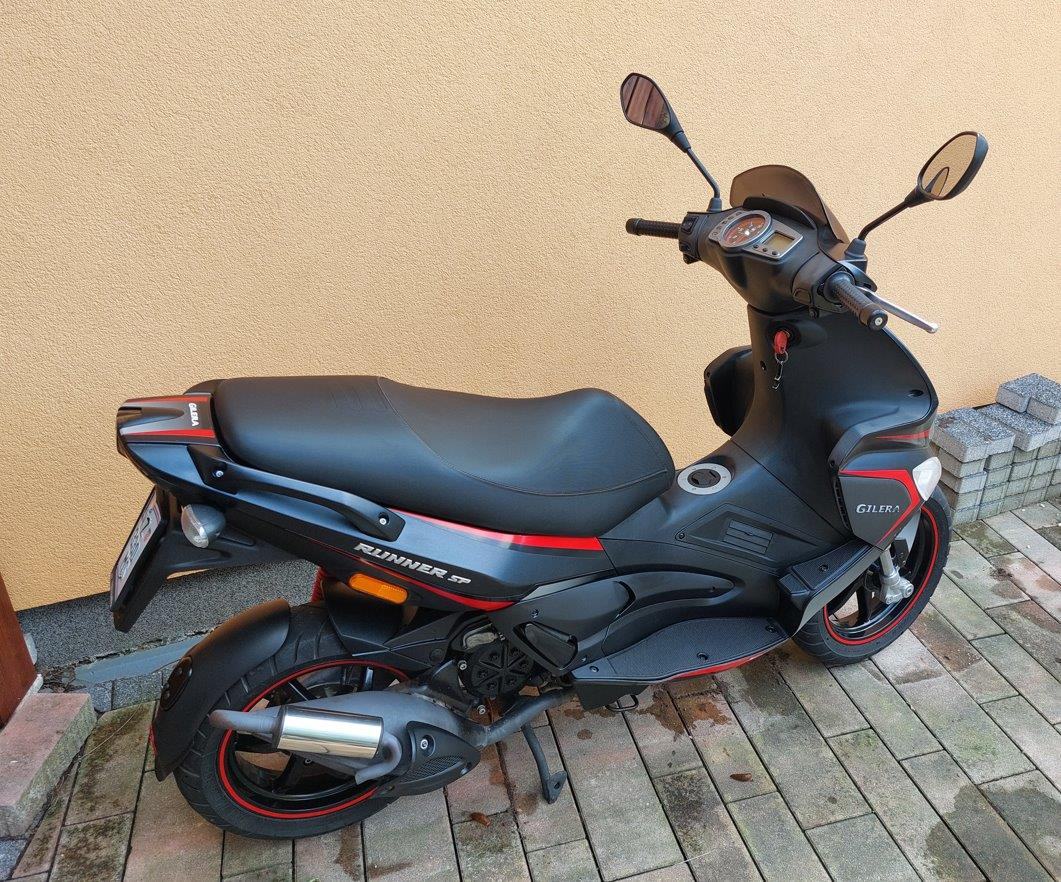 Gilera RUNNER SP 50 49 cm3, 2008 god.