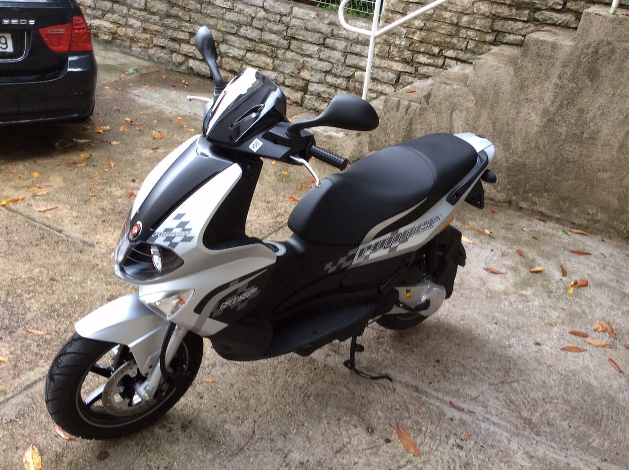 Gilera Runner,SP 50 SPECIAL 49 cm3, 2013 god.