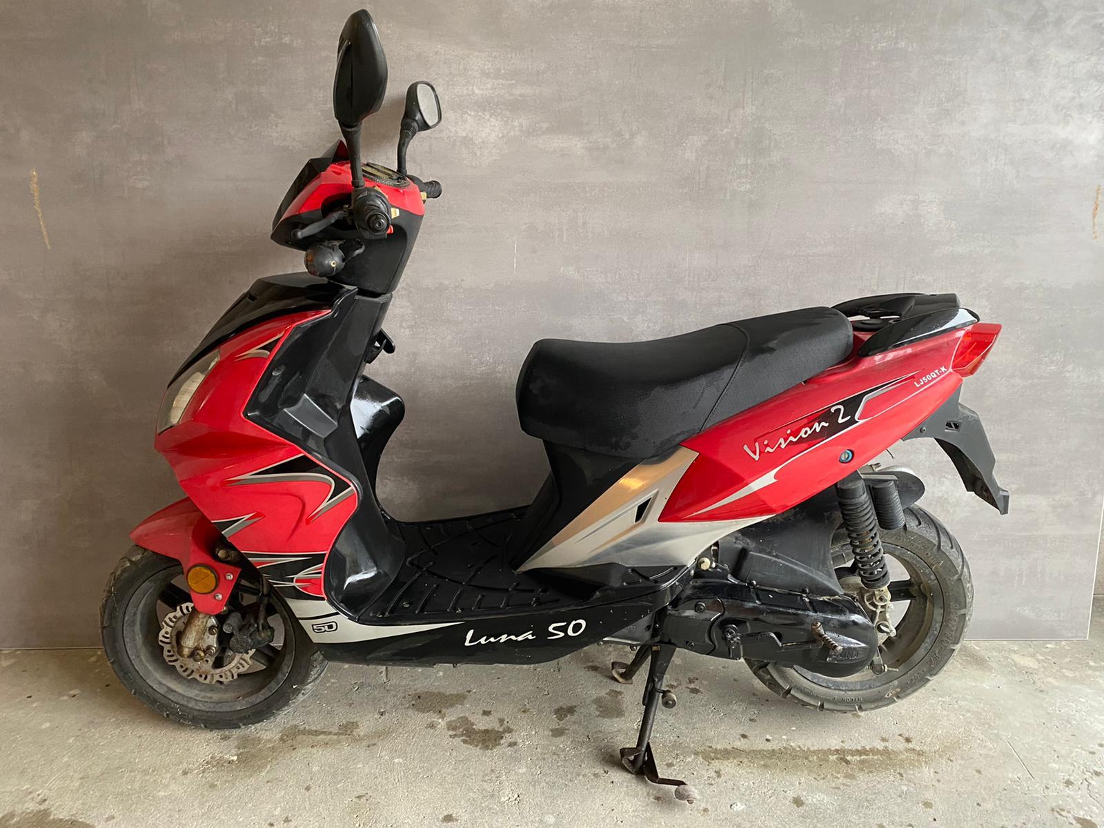 Luna Vision 2 49 ccm, 2010 god.