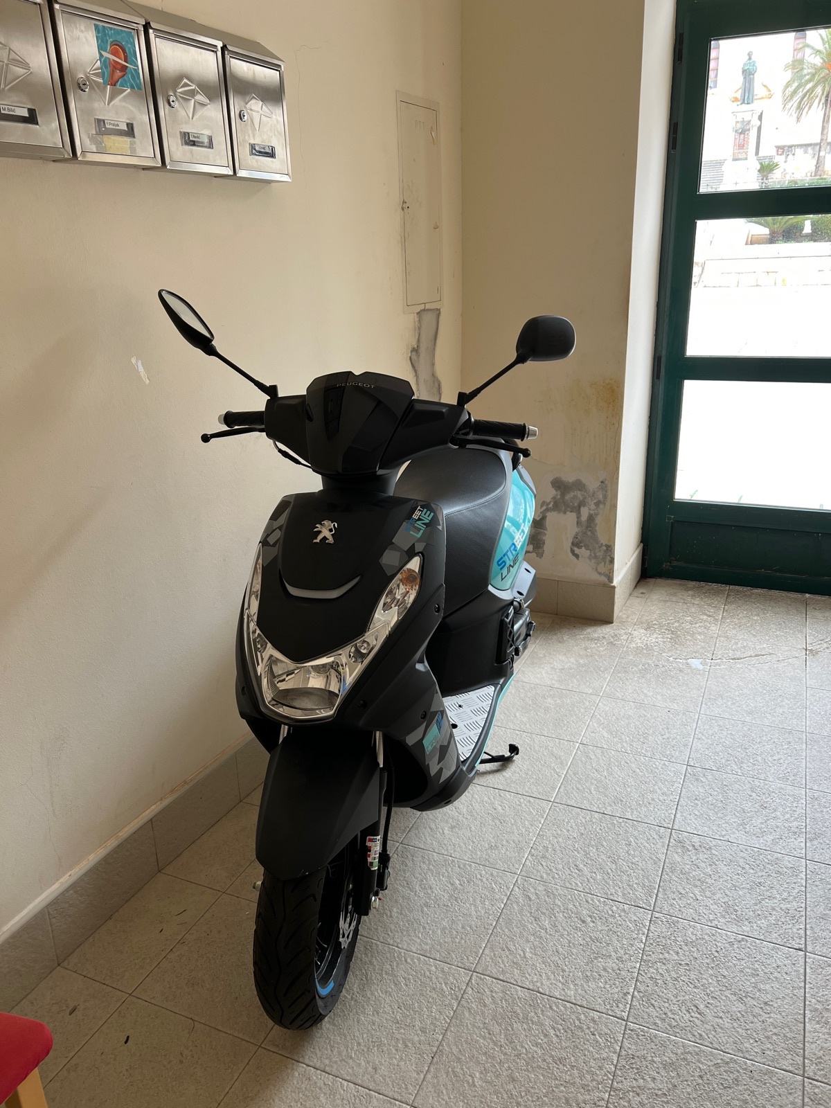 Peugeot Kisbee Street Line 49 cm3, 2018 god.