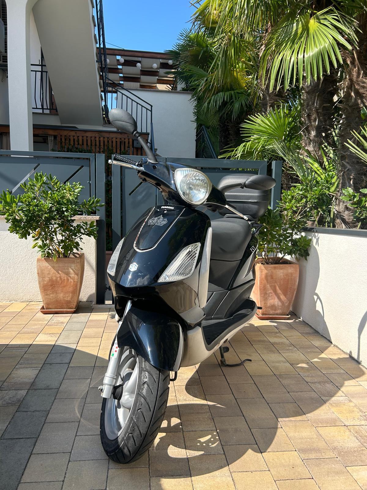 Piaggio Fly 50 50 cm3, 2018 god.