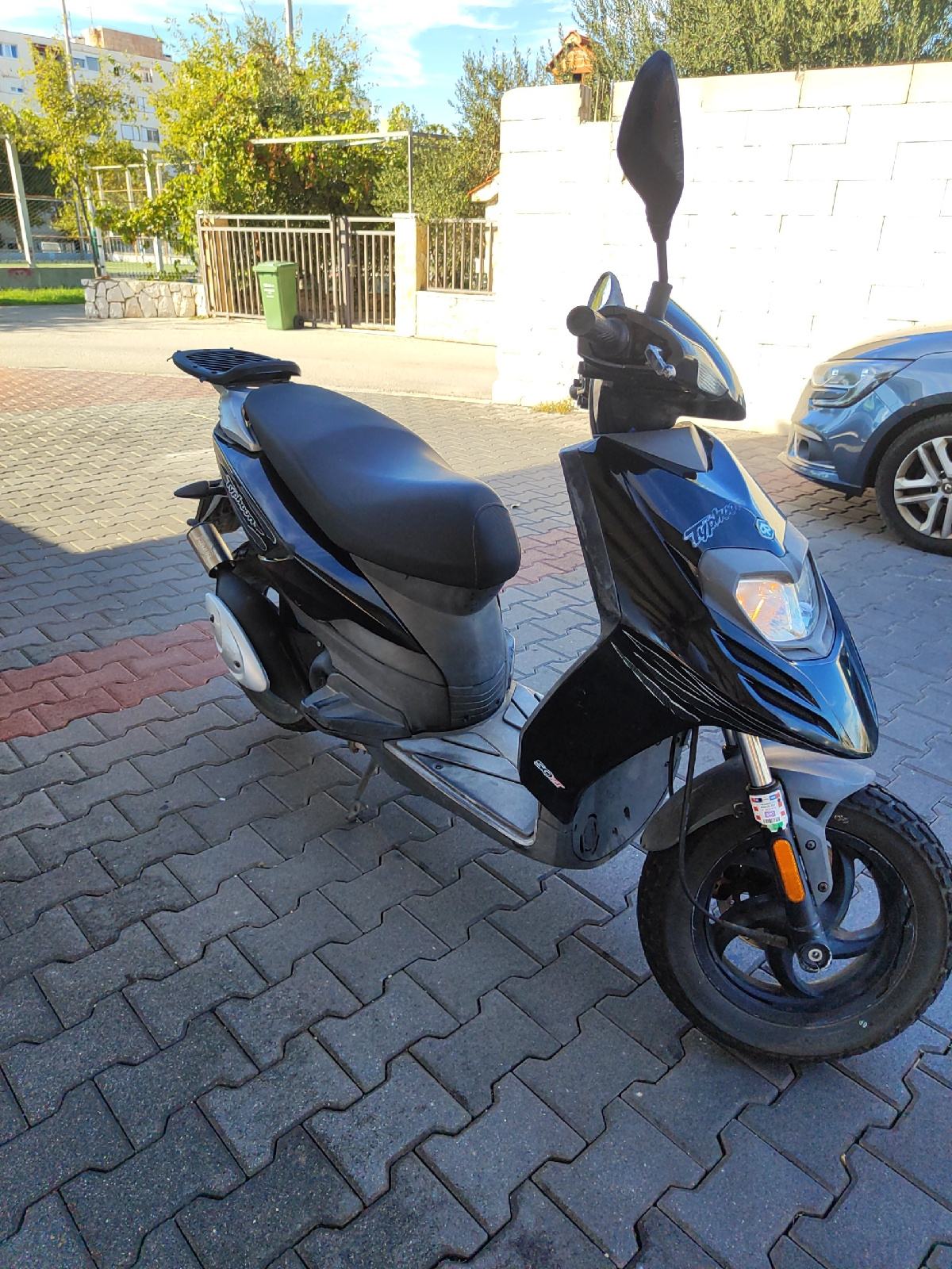 Piaggio Typhoon 50cm3 2015god, 2015 god.