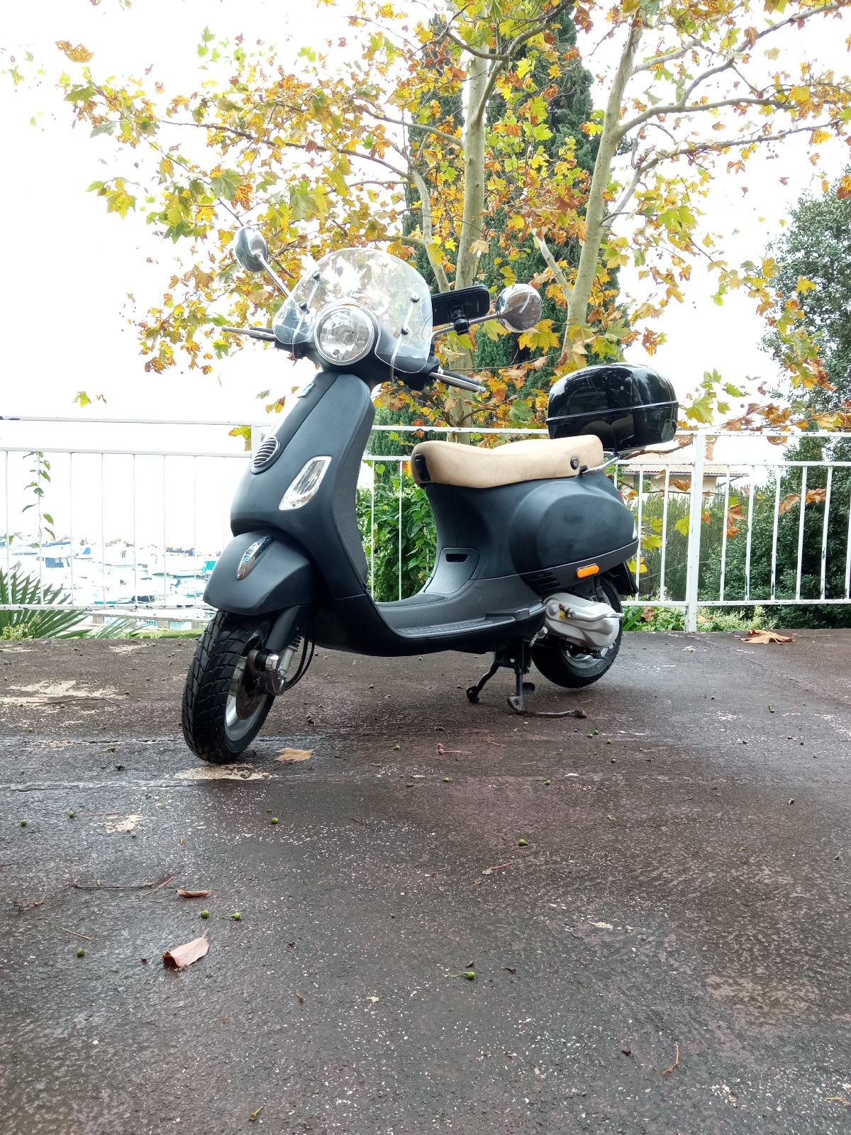 Piaggio Vespa, LX 50, 2011 god.