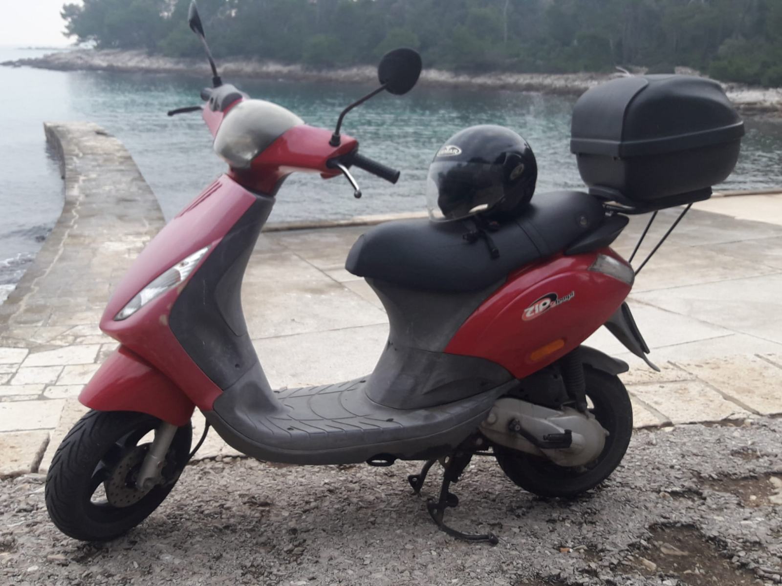 Piaggio Zip 50 2T 49 cm3, 2009 god.